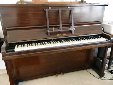 Challen piano from England 85 years old イギリスから来たチャーレンは85歳 – Piano Fairy